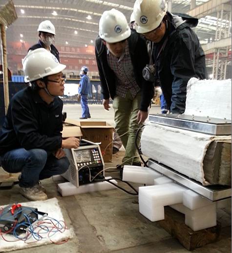 Three Phase Portable Induction Heating Generator For Preheat , Pwht ...